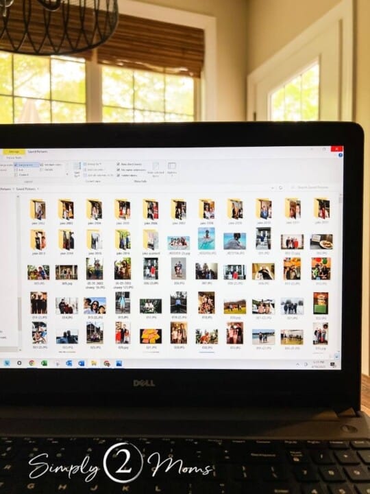 How to Create a Photo Book | Graduation Gift Idea – Simply2moms