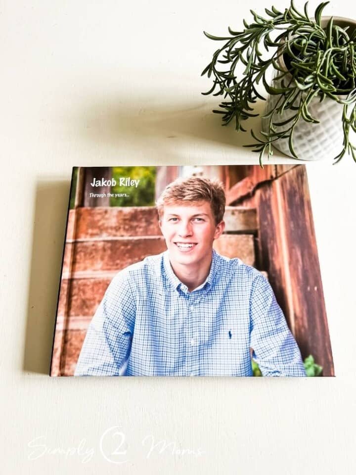 How to Create a Photo Book | Graduation Gift Idea – Simply2moms