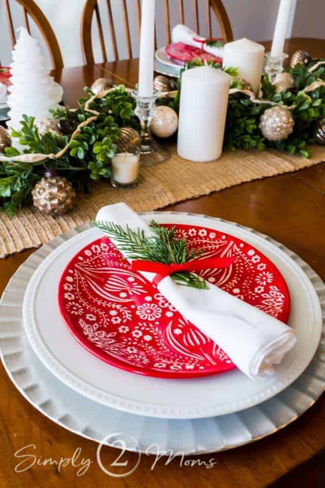 The Ultimate Guide to Decorating with Greenery for the Holidays