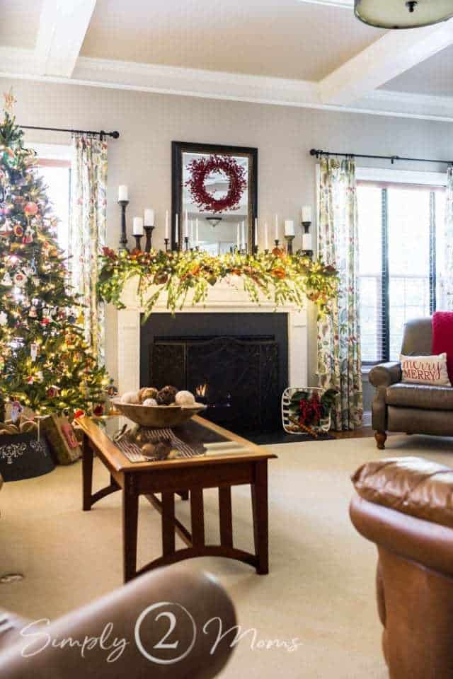Classic Christmas Decor Ideas You'll Love| Anne's Home Tour 2019
