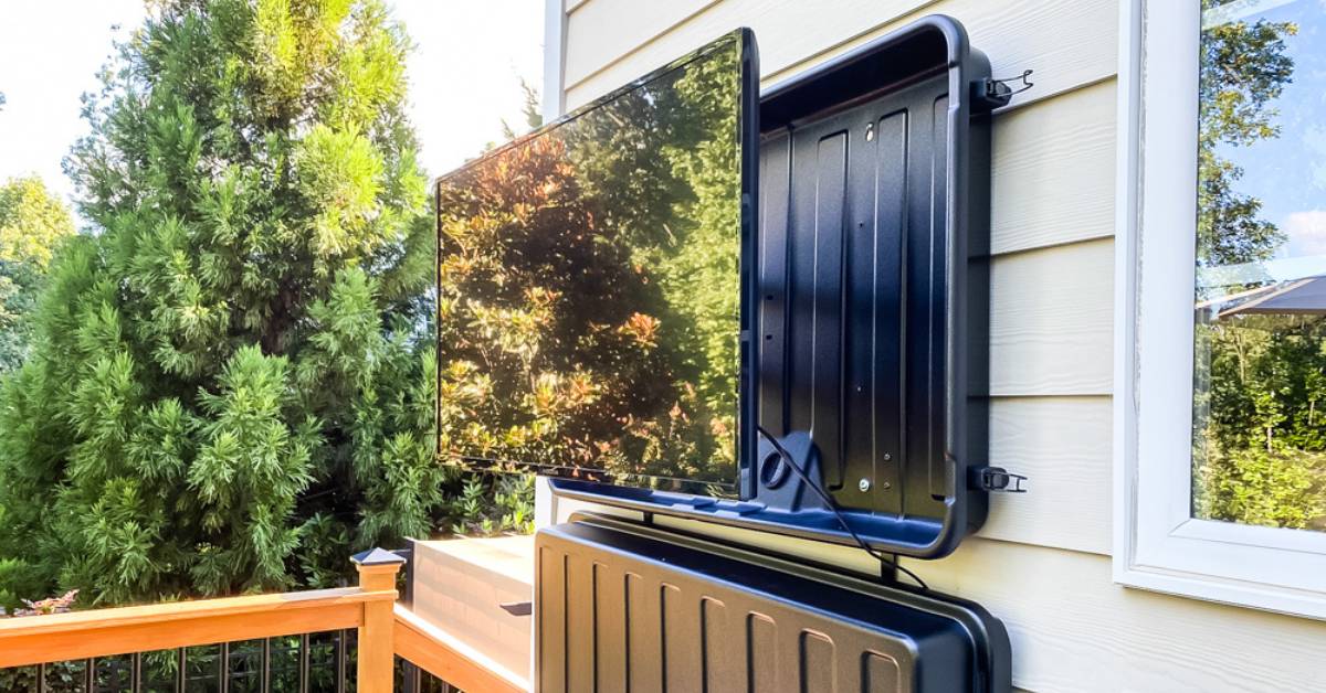 What you Need to Know about Hanging an Outdoor TV