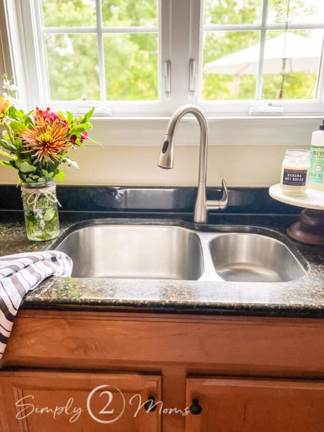 How to Remove and Replace Your Kitchen Faucet – Simply2moms