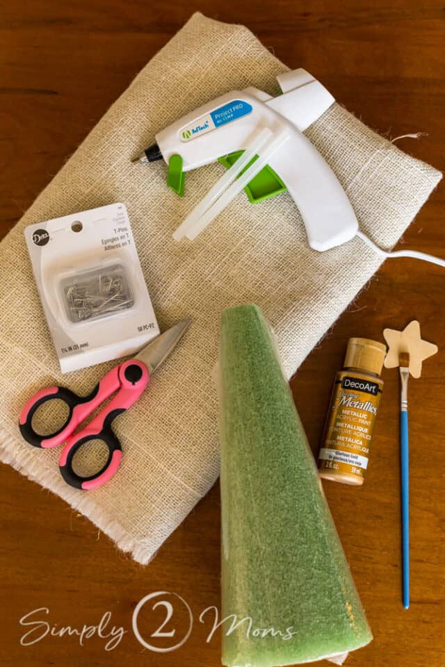 The Easiest DIY Loopy Burlap Tree You'll Ever Make! – Simply2moms