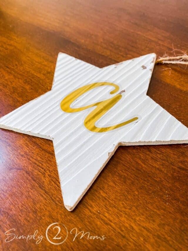 The Easiest Stocking Name Tags DIY You've Ever Seen! – Simply2moms