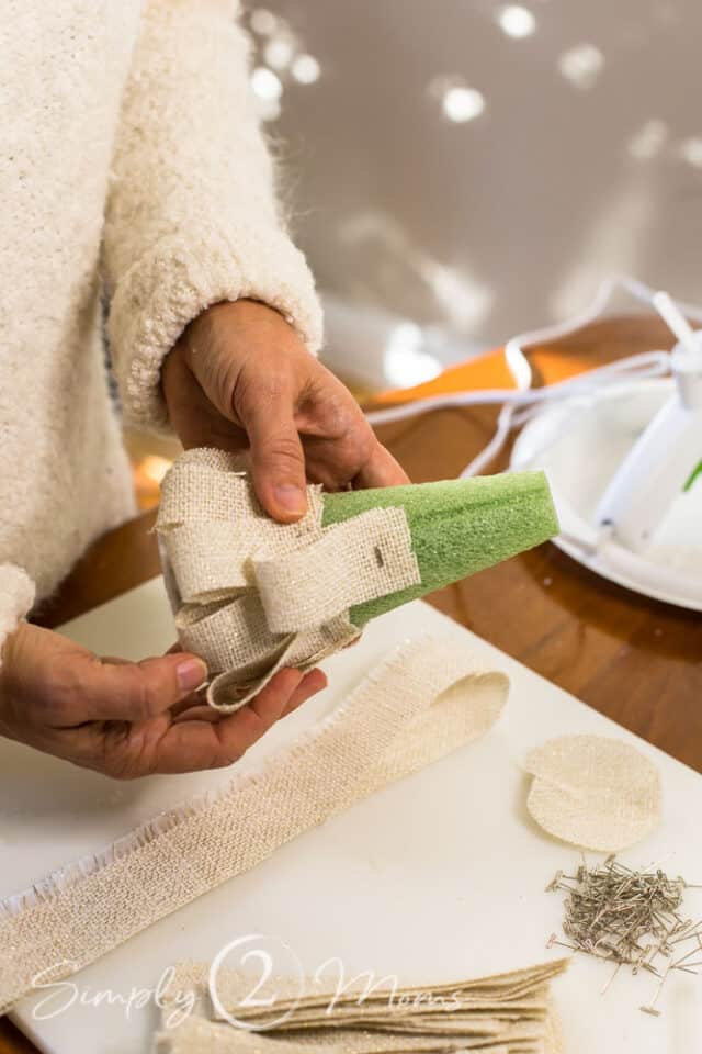 The Easiest DIY Loopy Burlap Tree You'll Ever Make! – Simply2moms