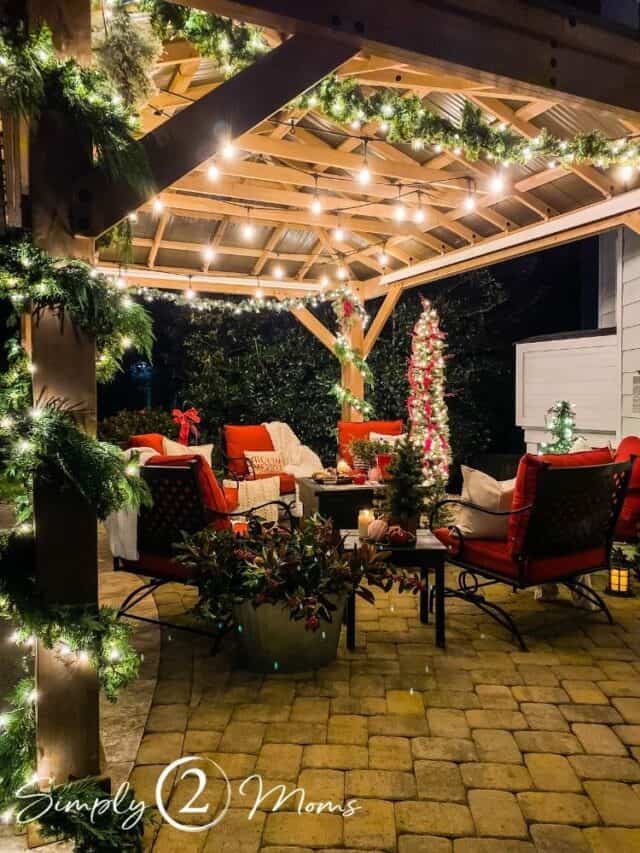 How to Create a Space to Entertain Outside for Christmas
