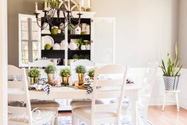 How To Style a Simple Natural Spring Table – Simply2moms