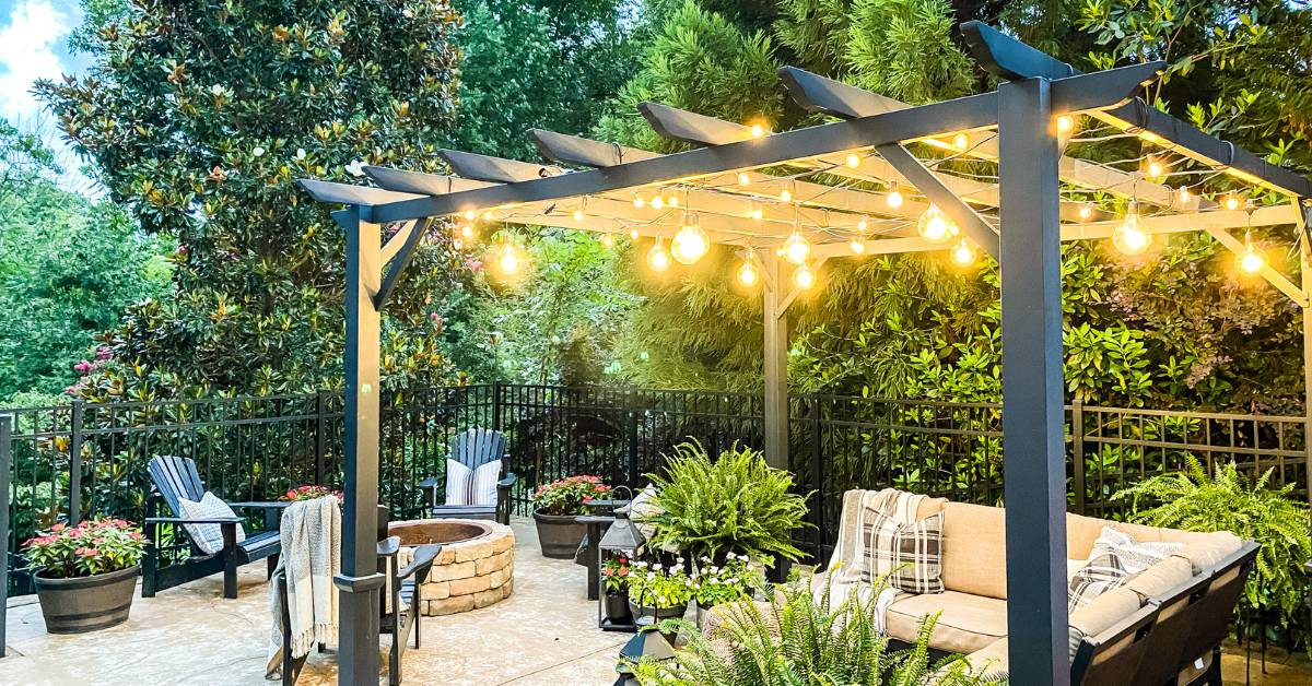 5 Easy Tips for Hanging Outdoor String Lights from a Pergola