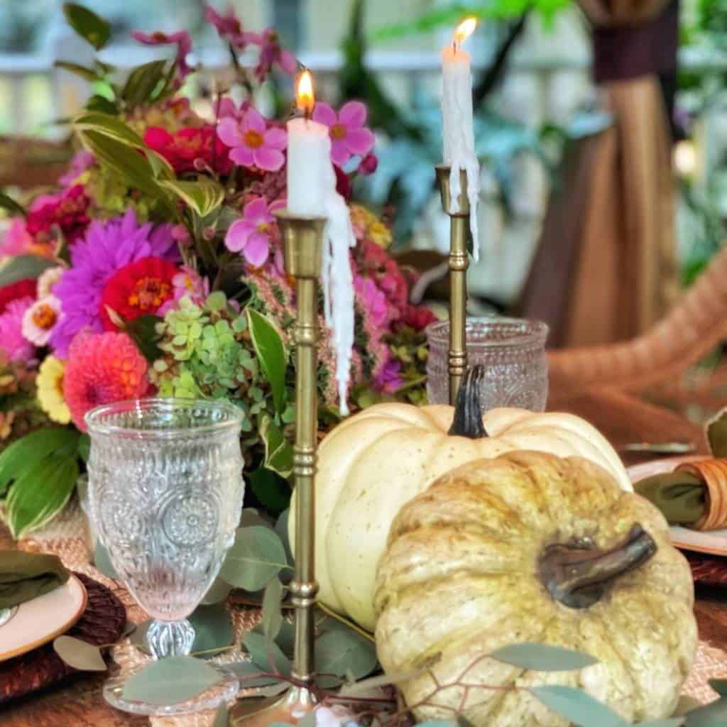 How to Create a Beautiful Fall Tablescape – Simply2moms