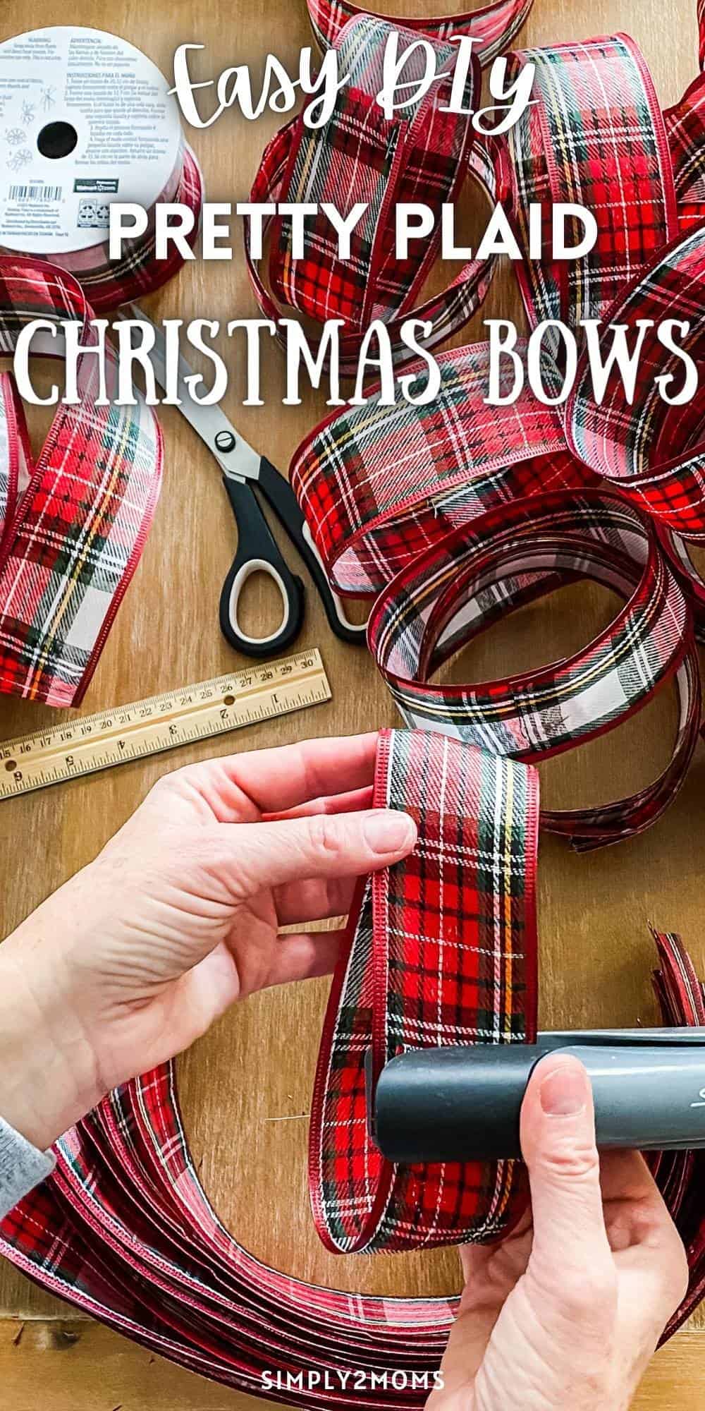 How to Make Beautiful Fluffy Christmas Bows in 5 Easy Steps