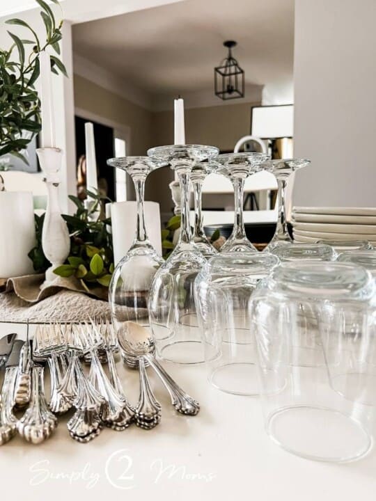 How to Create a Beautiful Italian Themed Tablescape – Simply2moms