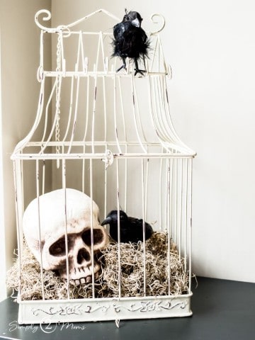 Don't Miss These 17 Simple Ideas for Spooky Halloween Decor