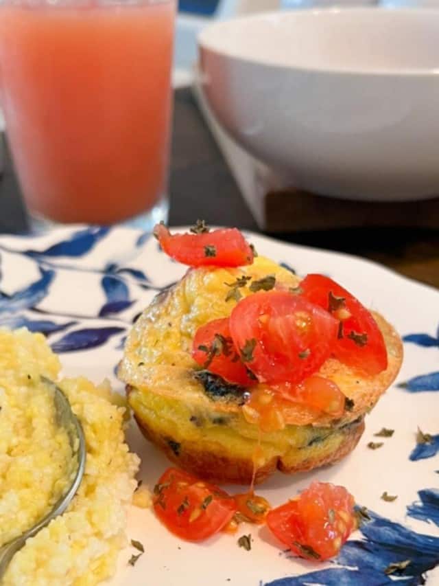 These Friendsgiving Brunch Menu Ideas Are All Easy to Make!