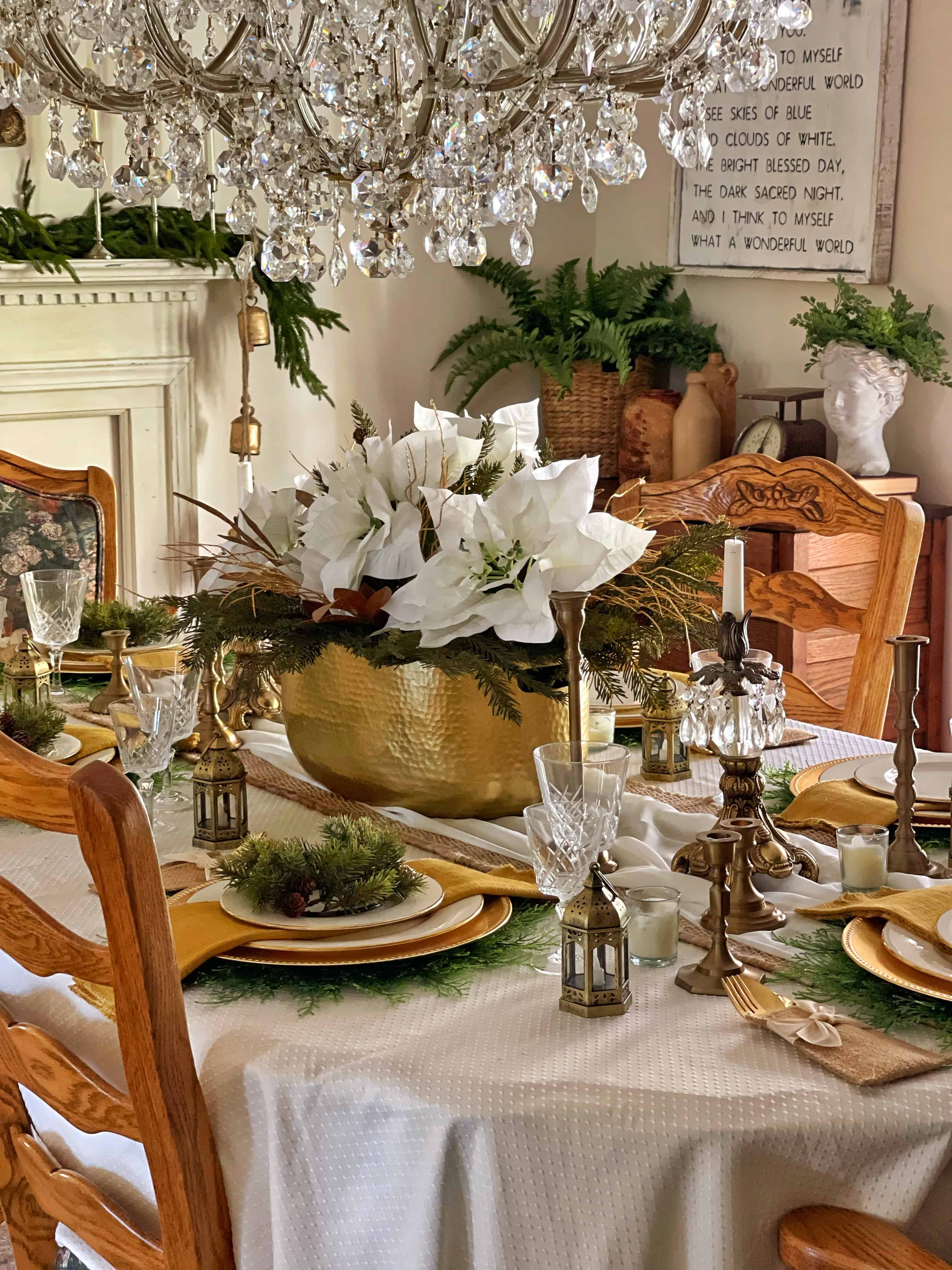5 Simple Ideas to Create the Perfect Christmas Morning Tablescape