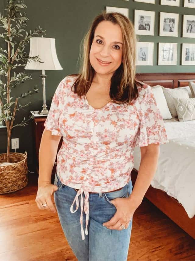 Friday Favorites: Affordable Women's Spring Tops from Amazon