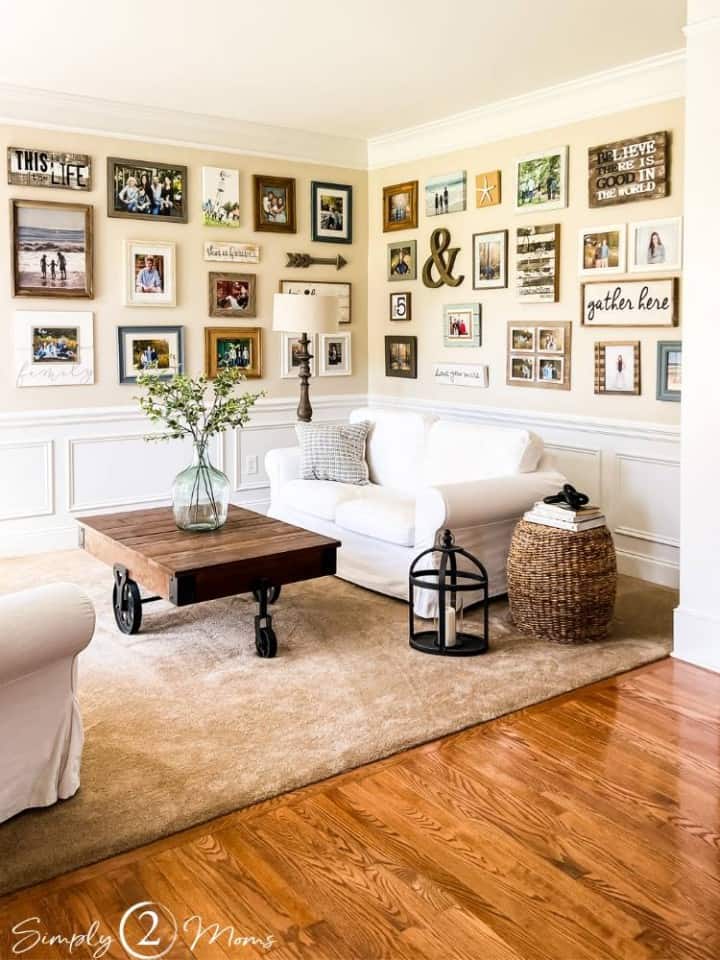 How to Hang a Gallery Wall in Minutes with 3M Claw Hangers