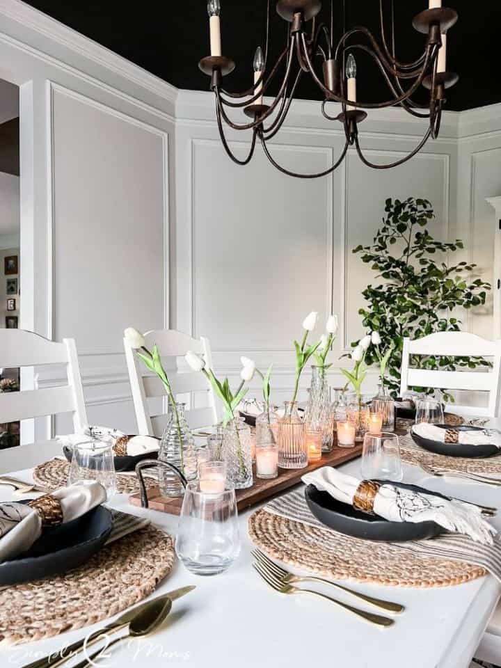 How to Set a Beautiful Spring Table in 5 Easy Steps