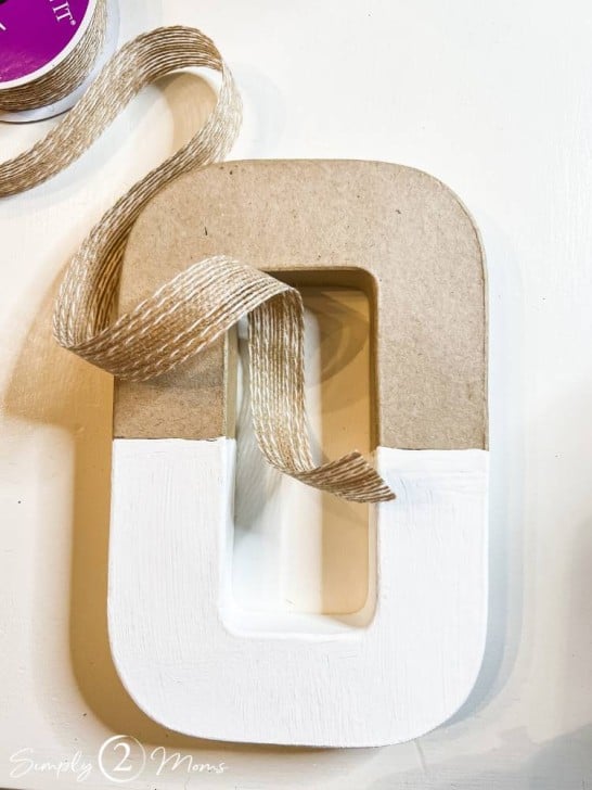 Pretty Neutral DIY Graduation Year Numbers in 3 Easy Steps