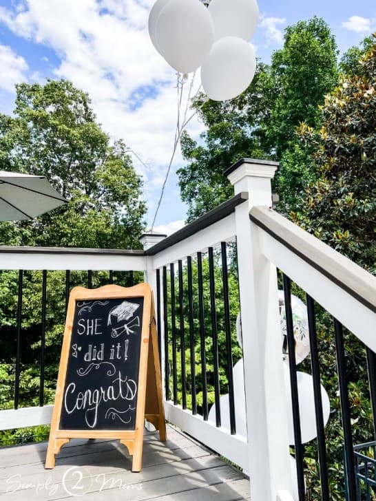 19+ Amazing Ideas for the Best High School Graduation Party