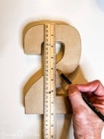 Pretty Neutral DIY Graduation Year Numbers in 3 Easy Steps