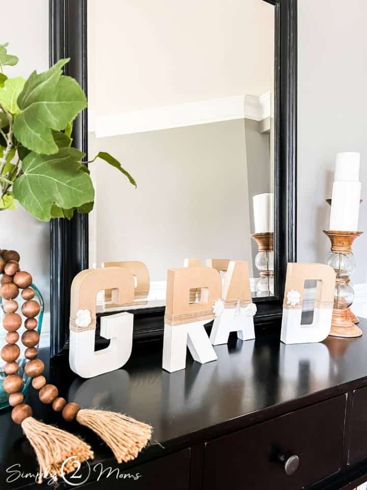 Pretty Neutral DIY Graduation Year Numbers in 3 Easy Steps