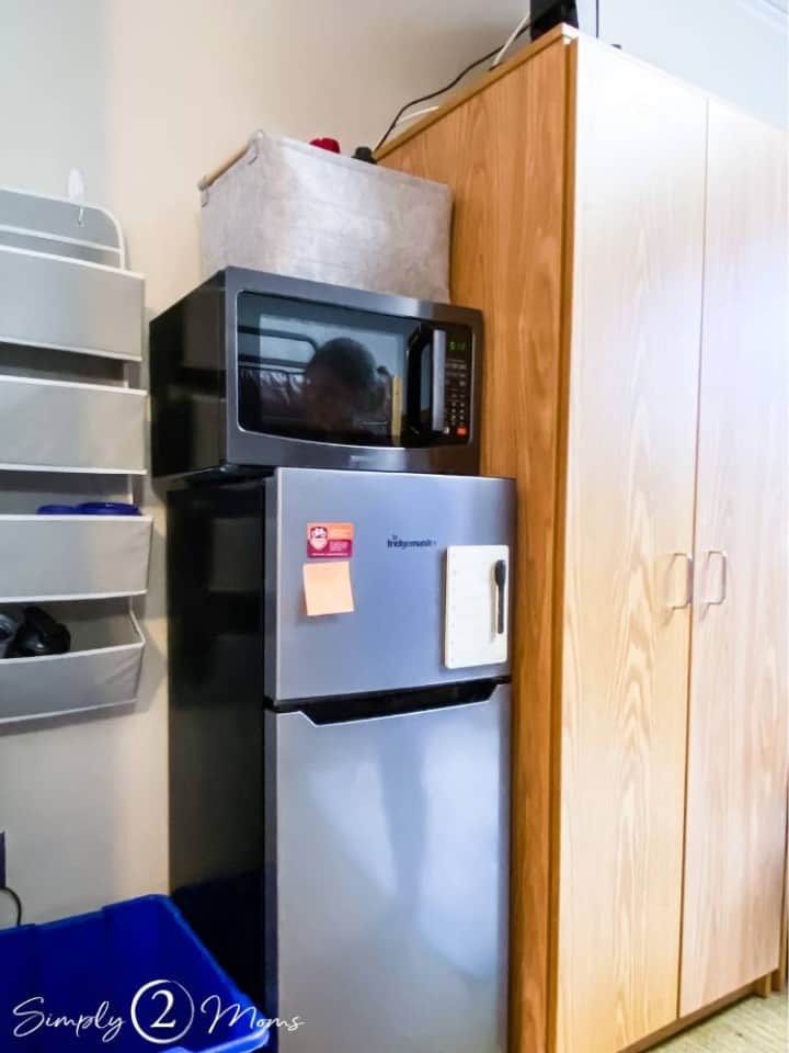 The Best College Dorm Room Kitchen Set Up Essential You Need