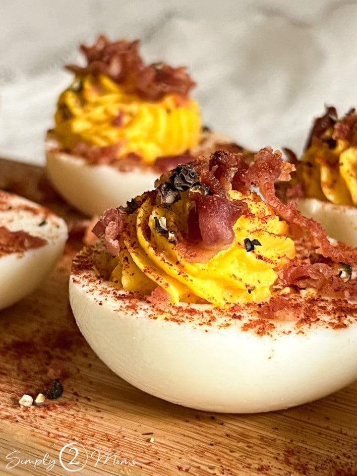 Classic Southern Deviled Eggs with Bacon – Simply2moms