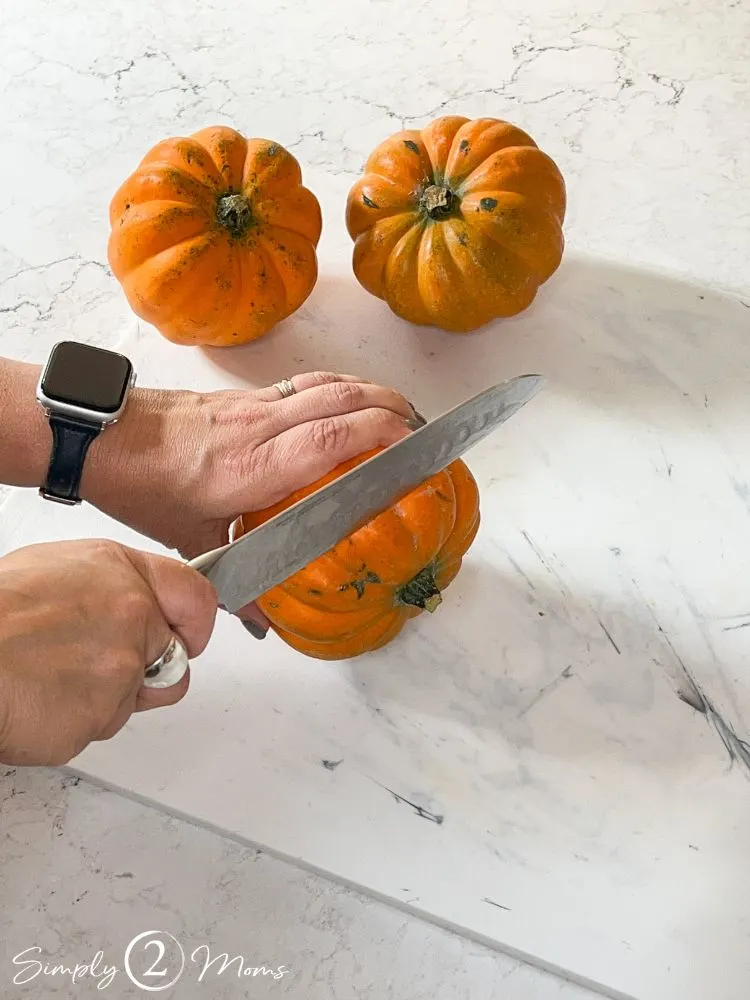 How to Make Mini Pumpkin Bowls in Just 5 Easy Steps