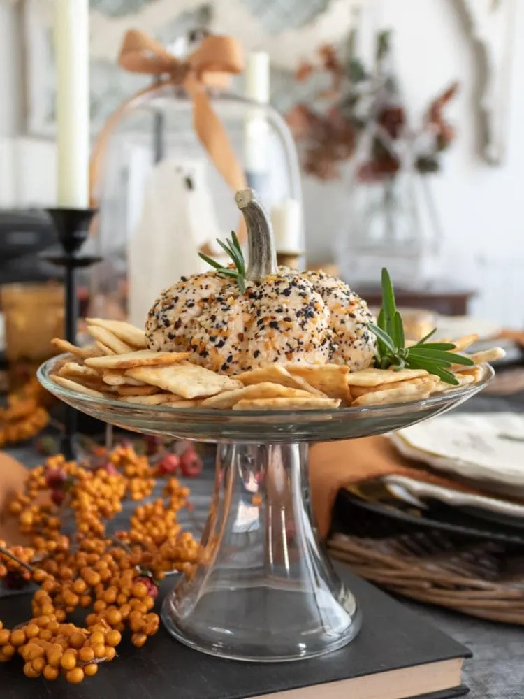 Falloween Dinner Party: Celebrate the Season with Delicious Food