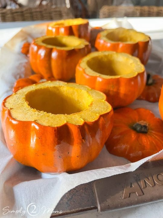How to Make Mini Pumpkin Bowls in Just 5 Easy Steps