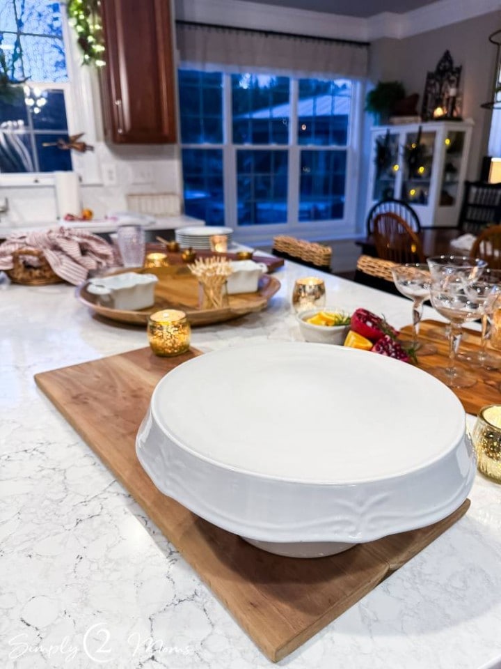How to Throw a Charcuterie Board Dinner Party to Impress Your Guests