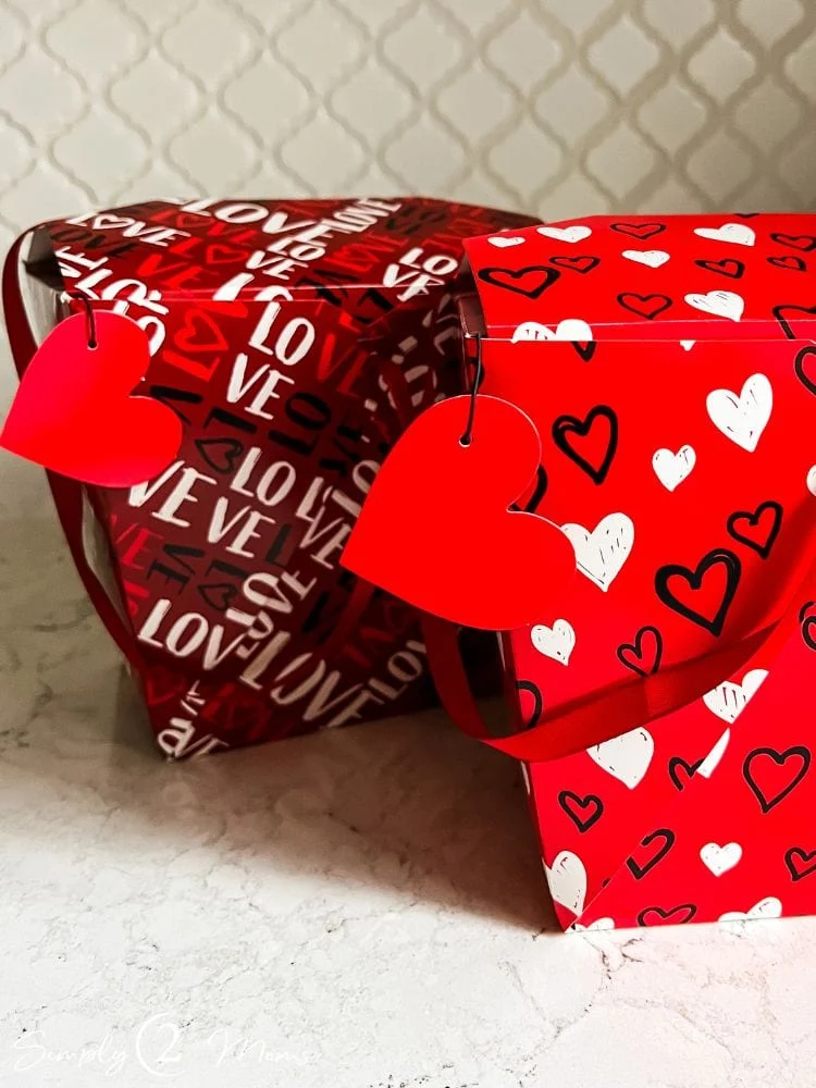 Love at First Bite: A Sweet & Salty Valentine's Snack Mix