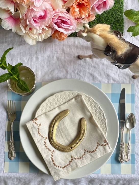 Run for the Roses: Styling the Perfect Kentucky Derby Tablescape
