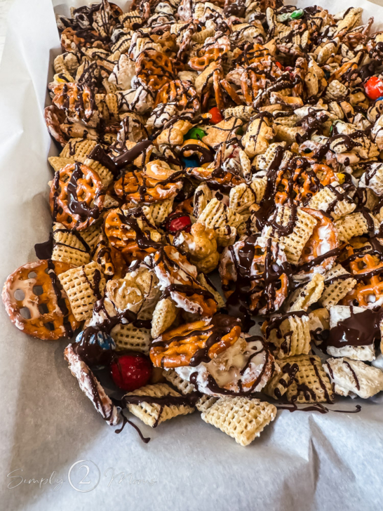 Mix Up the Fun: Irresistible Sweet & Salty Snack for Game Night