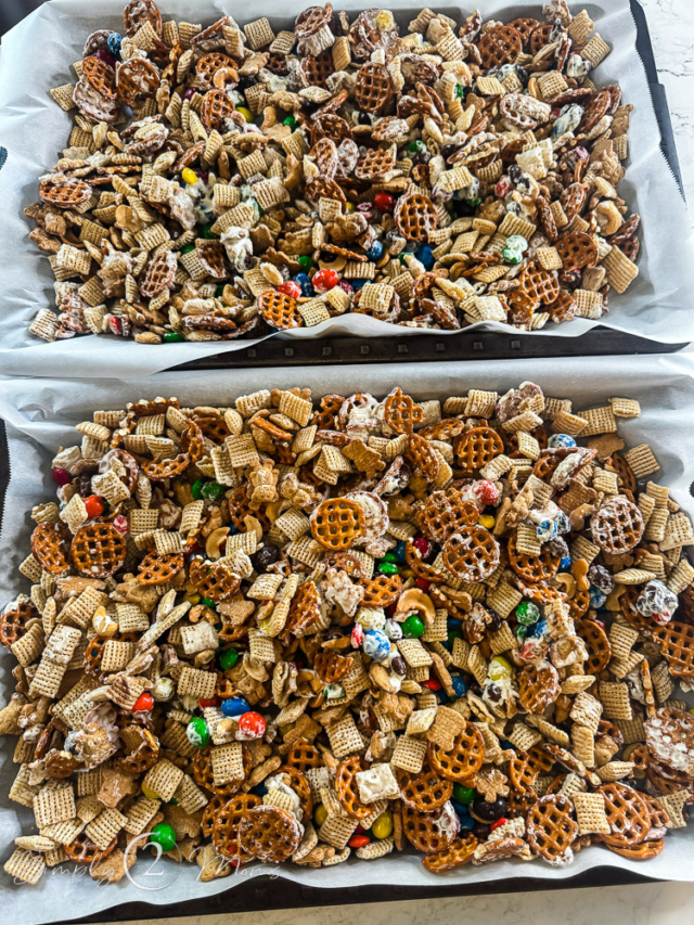 Mix Up the Fun: Irresistible Sweet & Salty Snack for Game Night