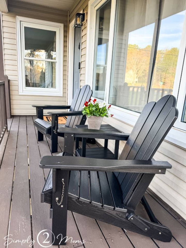 Small Porch, Big Style: 3 Steps to Create an Inviting Front Porch