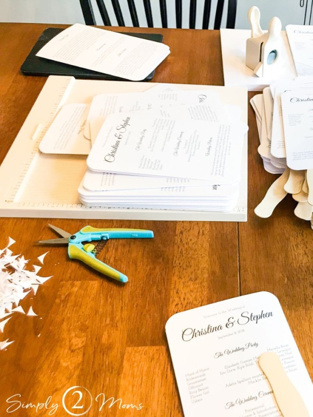 How to Make Elegant Classic Wedding Fan Programs – Simply2moms